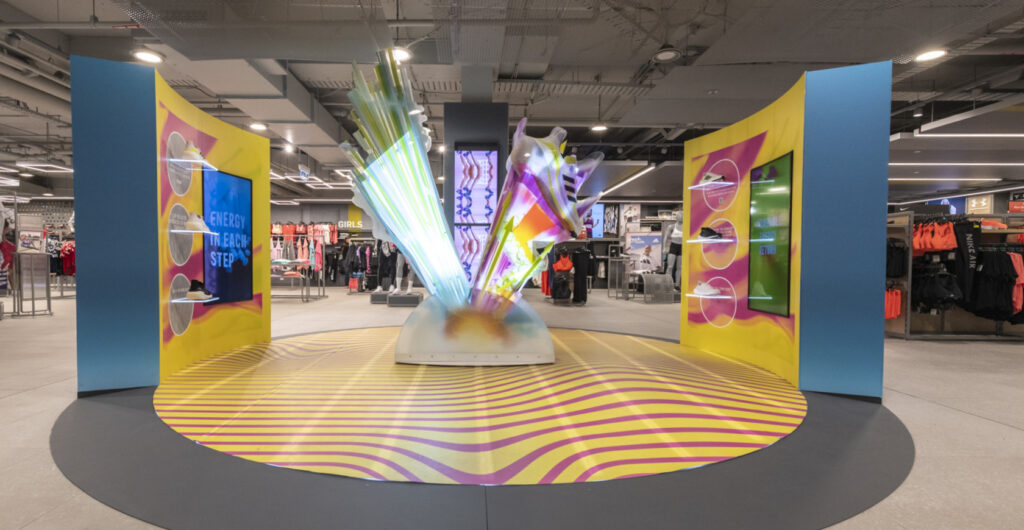 Adidas - Ultraboost Launch Zone 2021 - Dashing Group