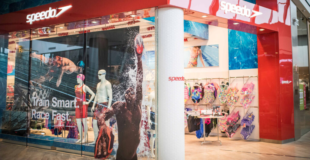 TRUE ALLIANCE - Speedo Flagship Window Displays - Dashing Group