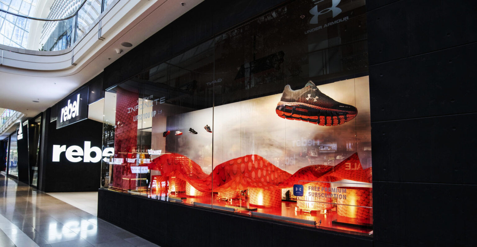 Under Armour - HOVR infinite Rebel Displays - Dashing Group