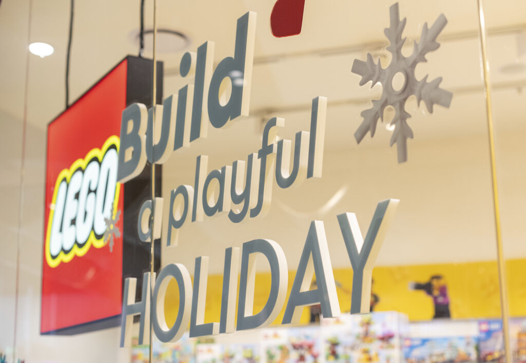 LEGO - A Playful Holiday - Dashing Group