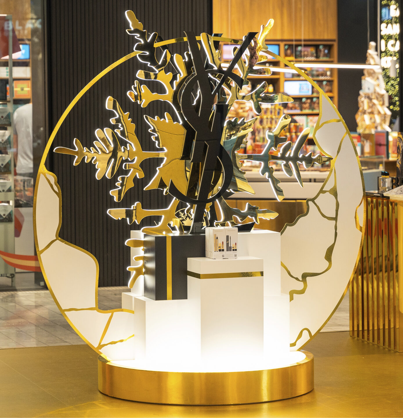 Yves Saint Laurent - Holiday Pop-Up - Dashing Group